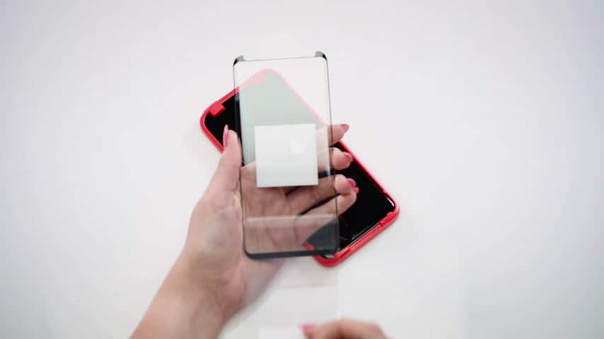 Cómo instalar el protector InvisibleShield Glass Curve